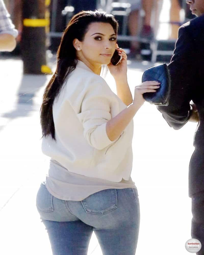 20 Photos Of Kim Kardashians Booty Page 4 Of 5