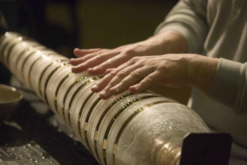 10 Strange And Unusual Musical Instruments - Page 3 of 5